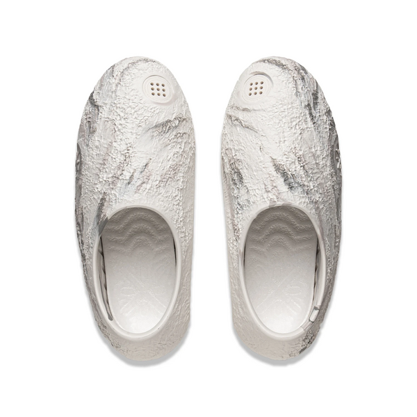 Li Ning Way of Wade Luna Rock Slide "LA Luna" ABTV009-1 – Hoops Heaven